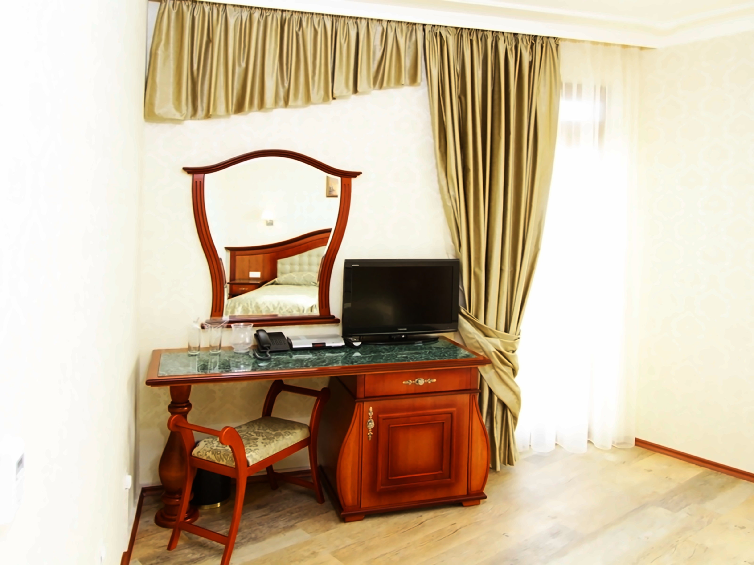 Aquaview Золотые пески регион Болгария photo, price for the vacation ...