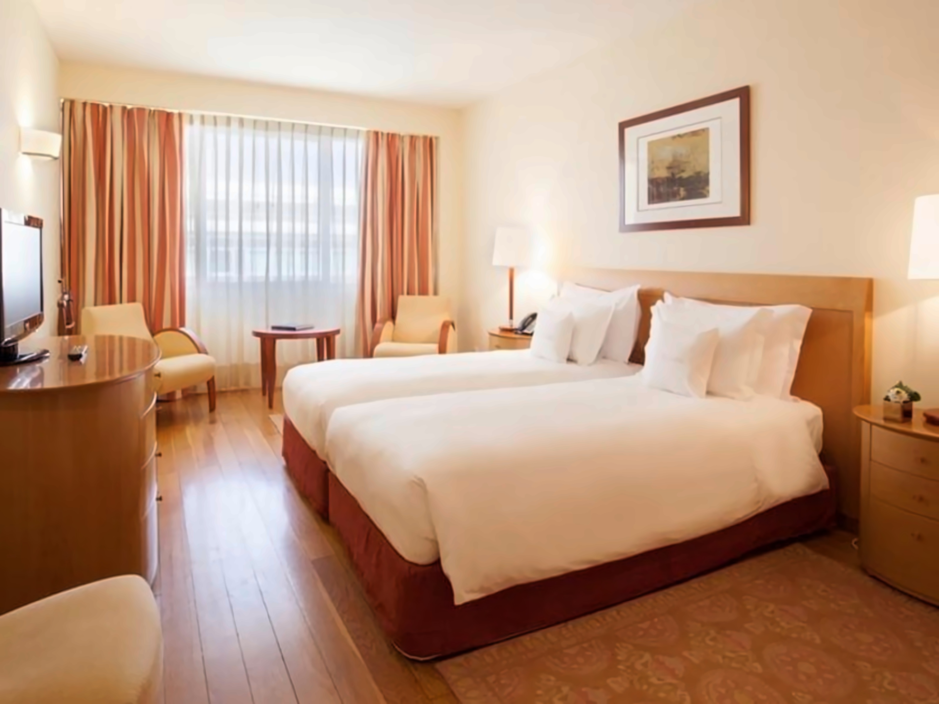 Hotel Altis Suites Лиссабон Португалия photo, price for the vacation ...