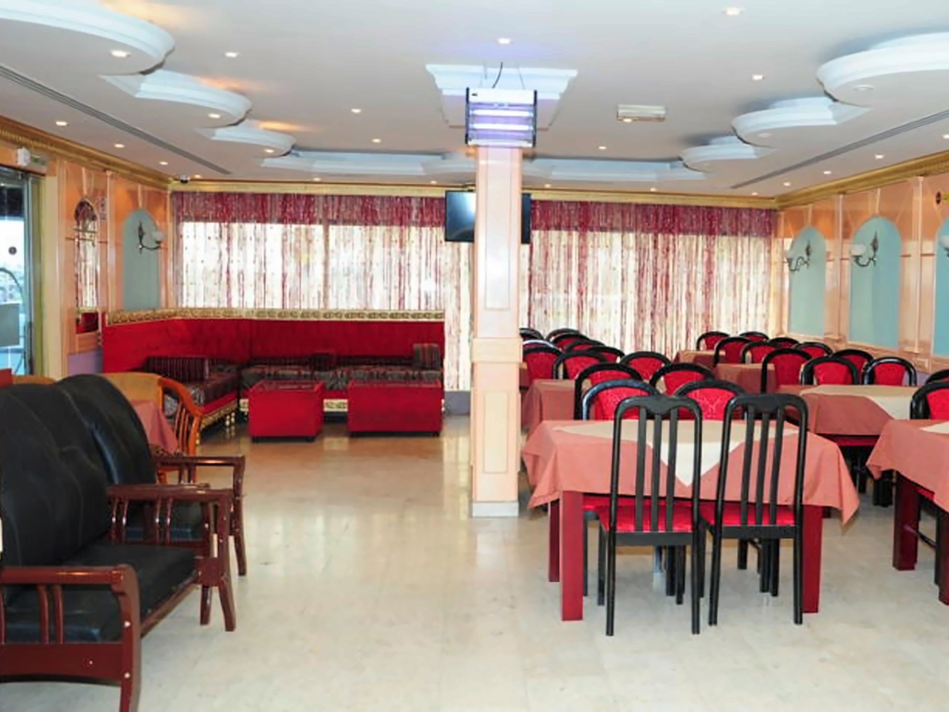 Skyways Hotel Dubai - Deira UAE photo, price for the vacation from Join UP!