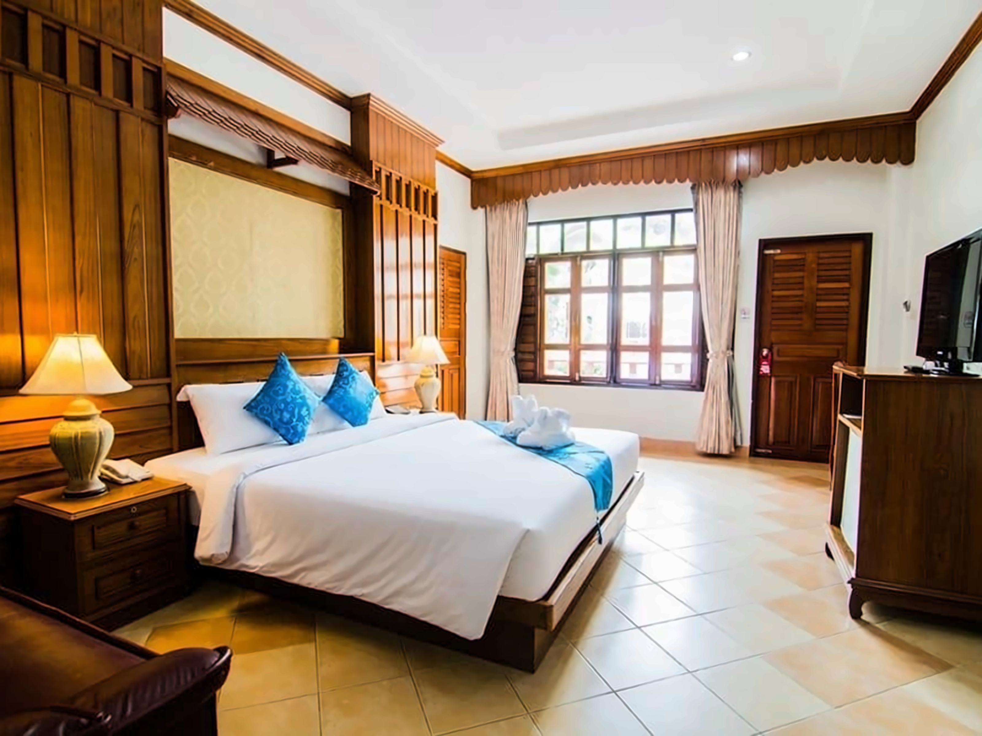 Tony Resort Phuket Patong Таиланд photo, price for the vacation from ...