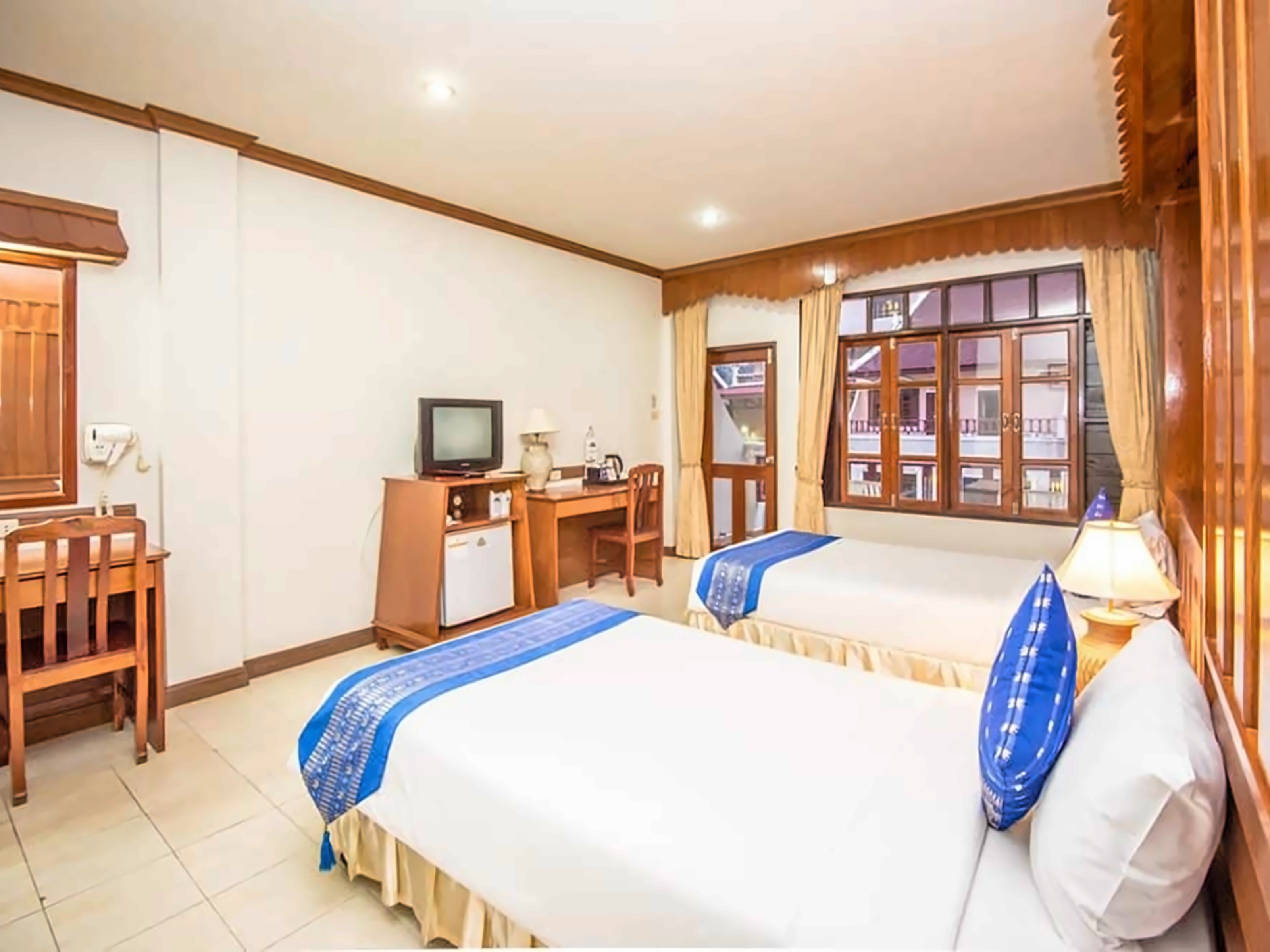 Tony Resort Phuket Patong Таиланд photo, price for the vacation from ...