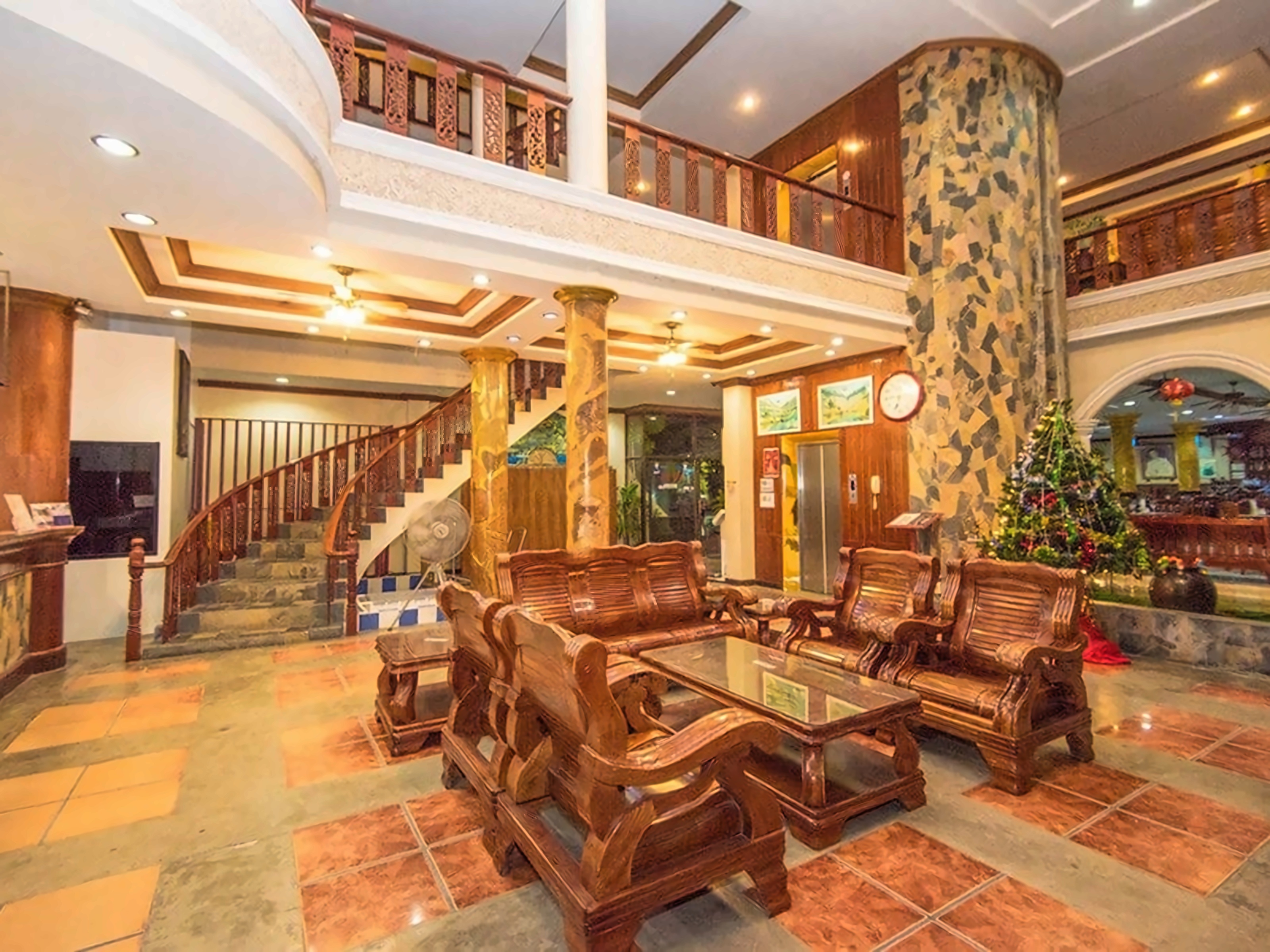 Tony Resort Phuket Patong Таиланд photo, price for the vacation from ...