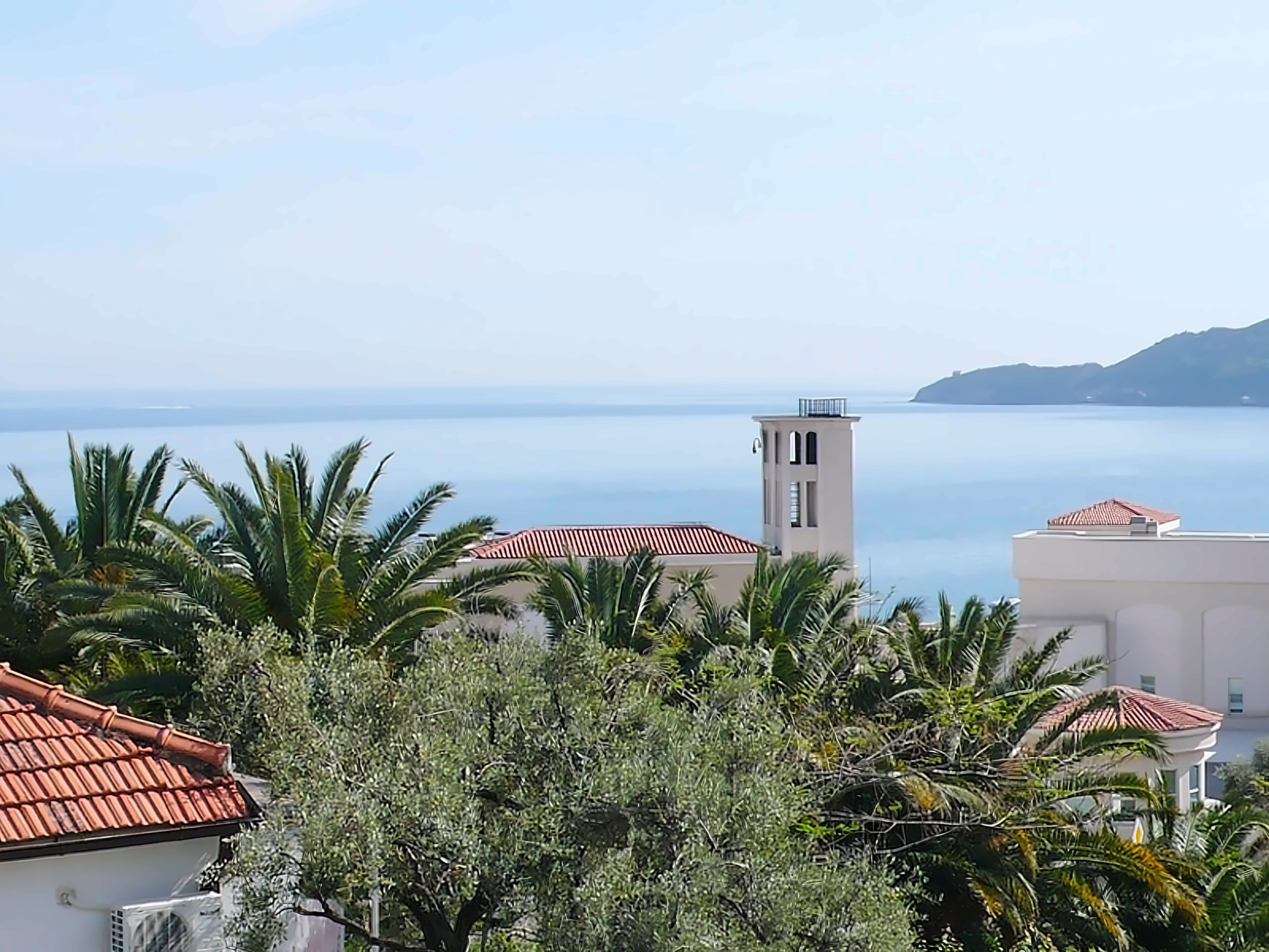 Villa Marko Ivanovic Becici Montenegro photo, price for the vacation from Join UP!