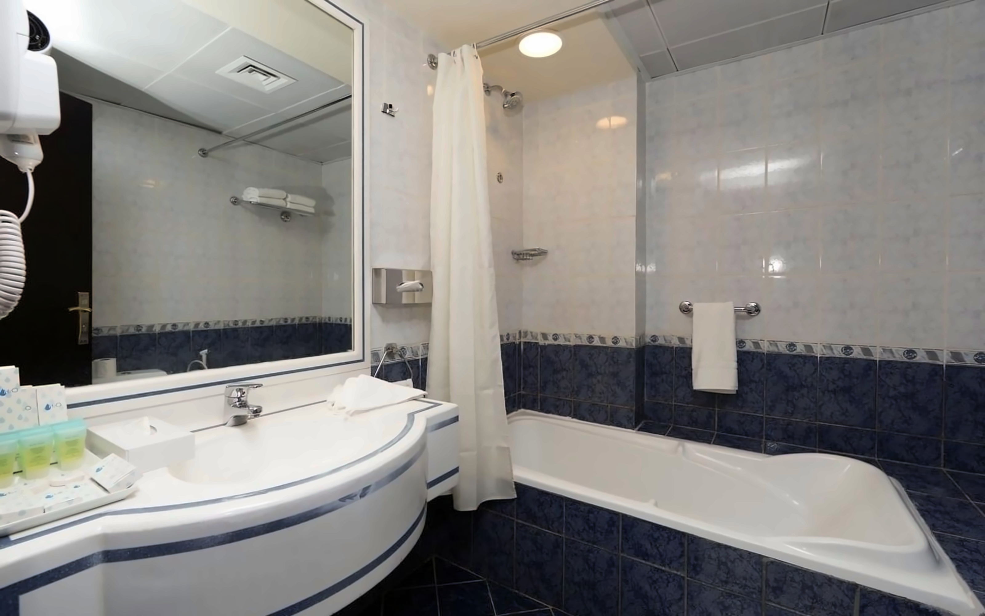 Signature Inn Hotel Rigga Dubai – Deira AÜE foto, puhkuse hind Join UP!-ilt