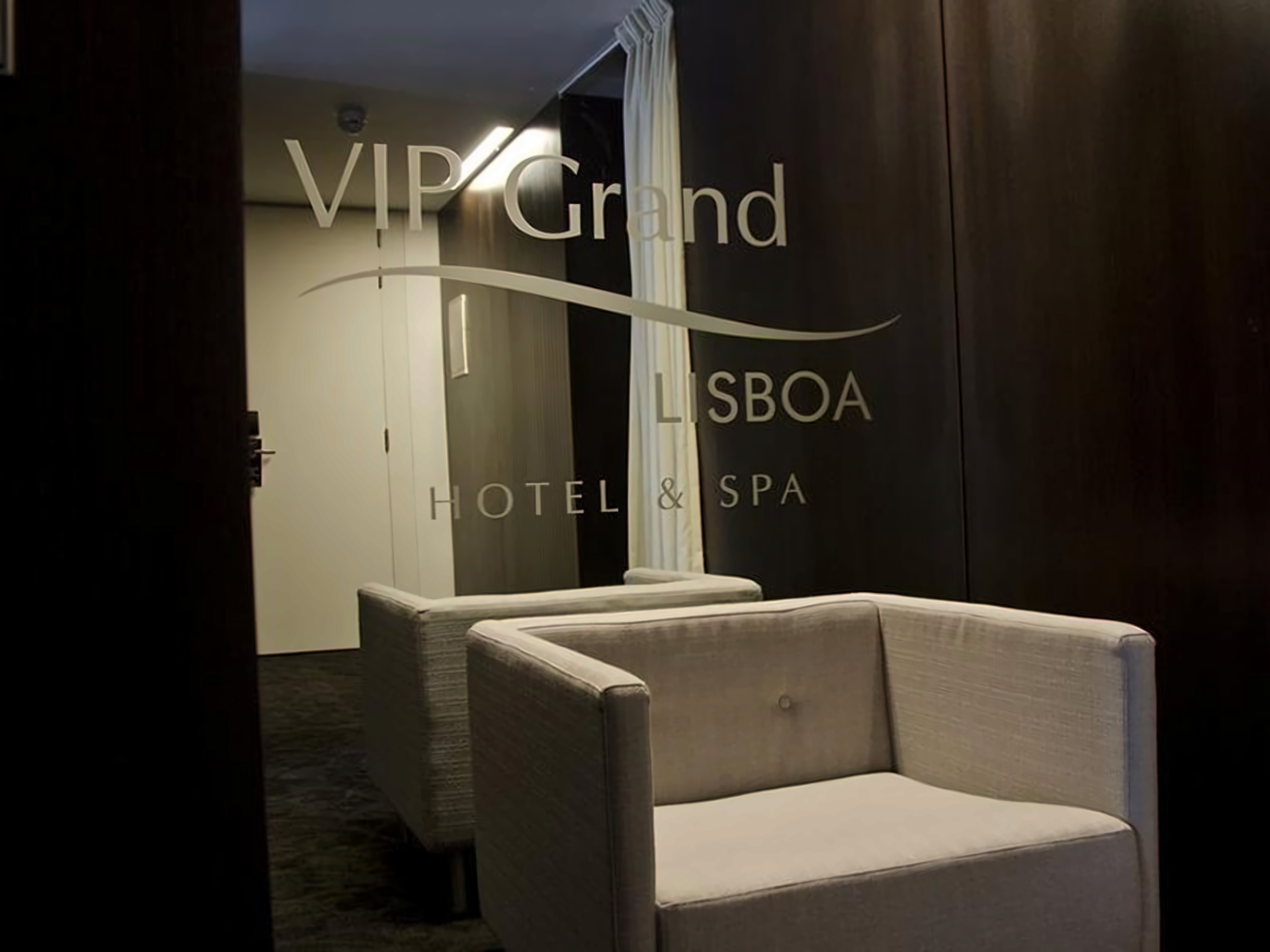 Vip Grand Lisboa Hotel Spa Лиссабон Португалия photo, price for the ...