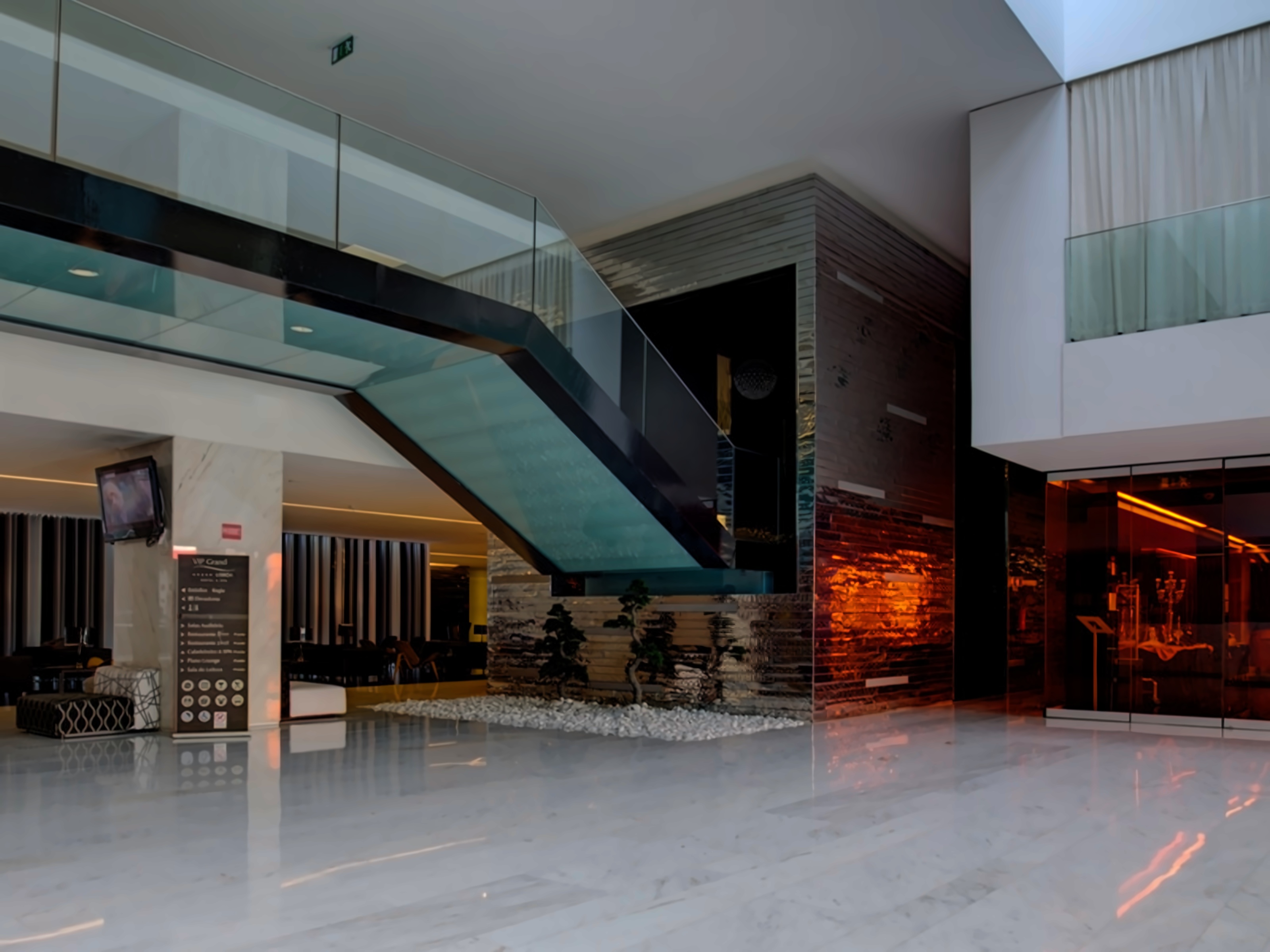 Vip Grand Lisboa Hotel Spa Лиссабон Португалия photo, price for the ...