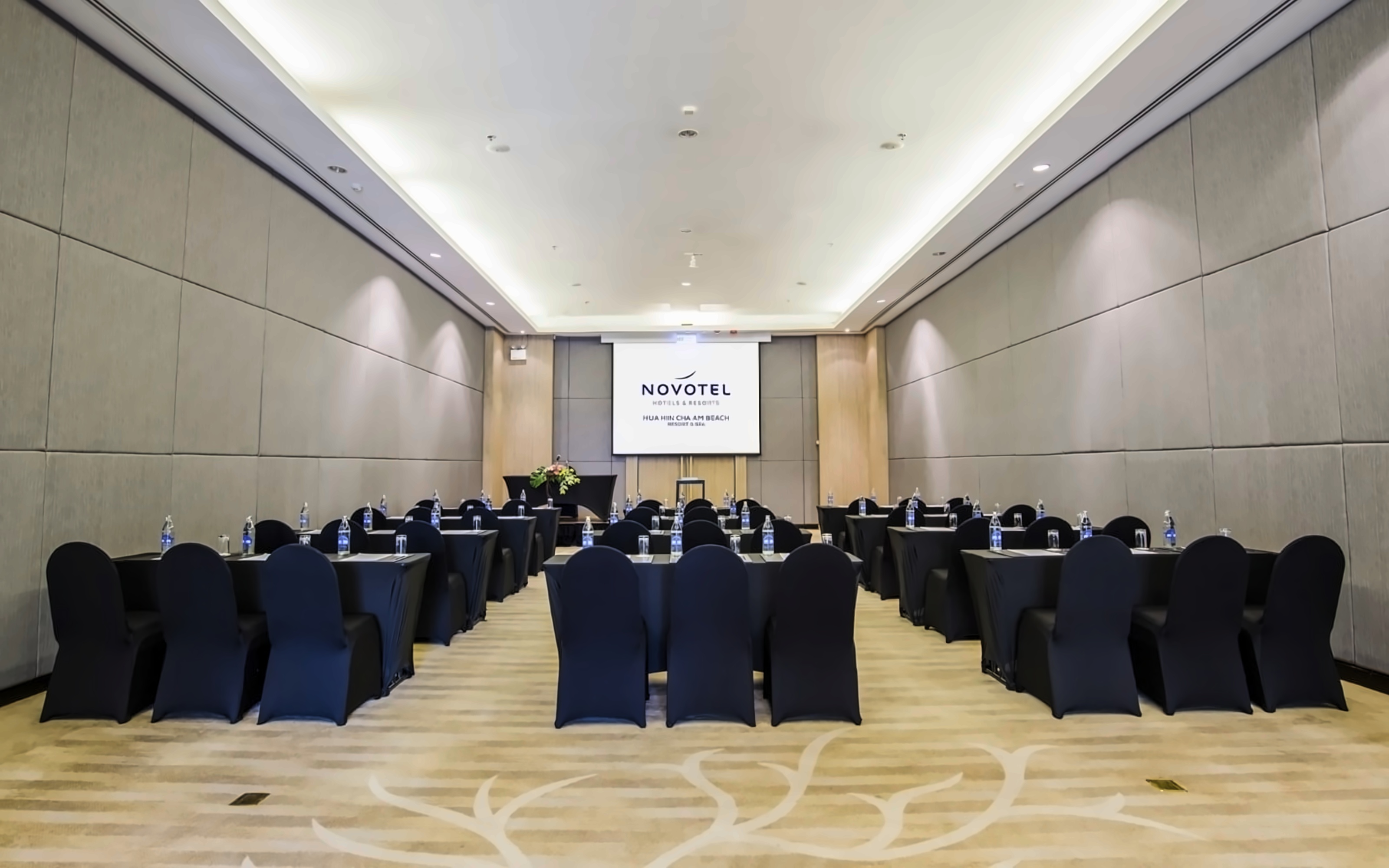 Novotel Hua Hin Cha Am Beach Resort & Spa Хуа Хин Таиланд photo, price ...