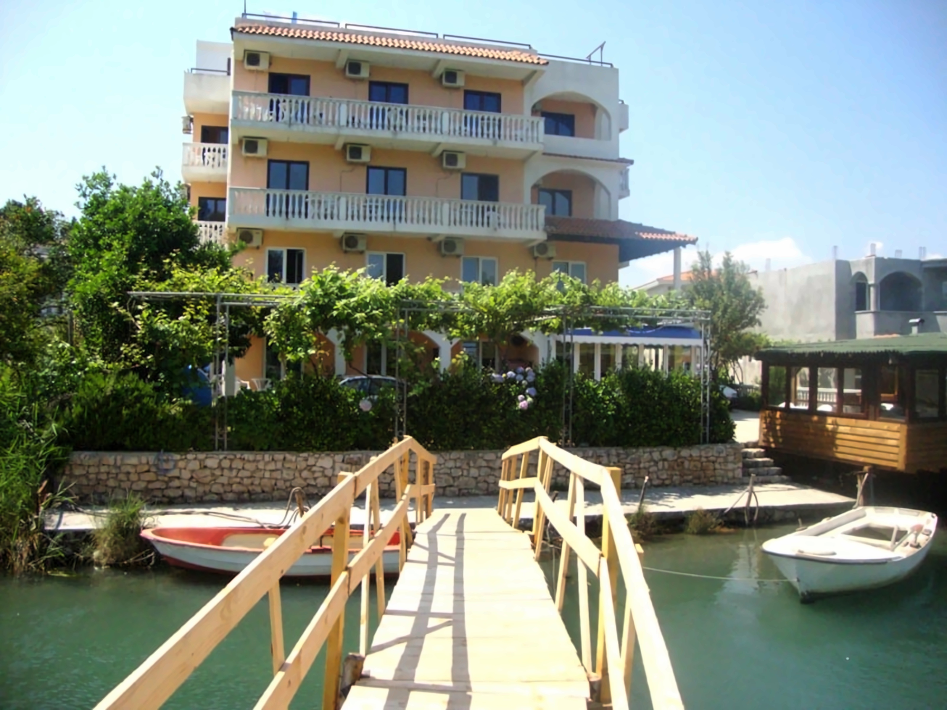 Cungu Velika plaza Montenegro photo, price for the vacation from Join UP!