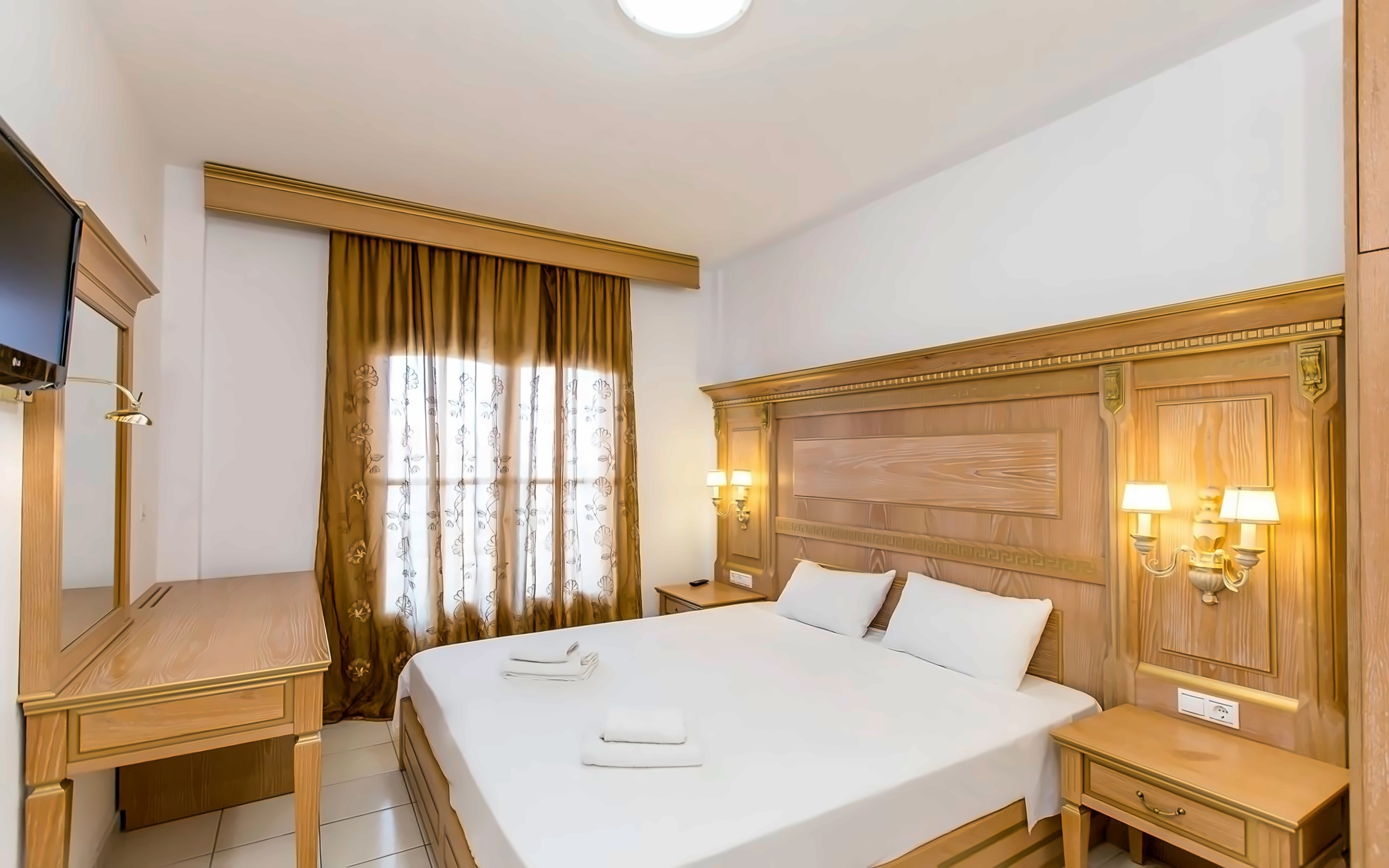 Greek Pride Beach Villa Kassandra Fourka Greece photo, price for the ...