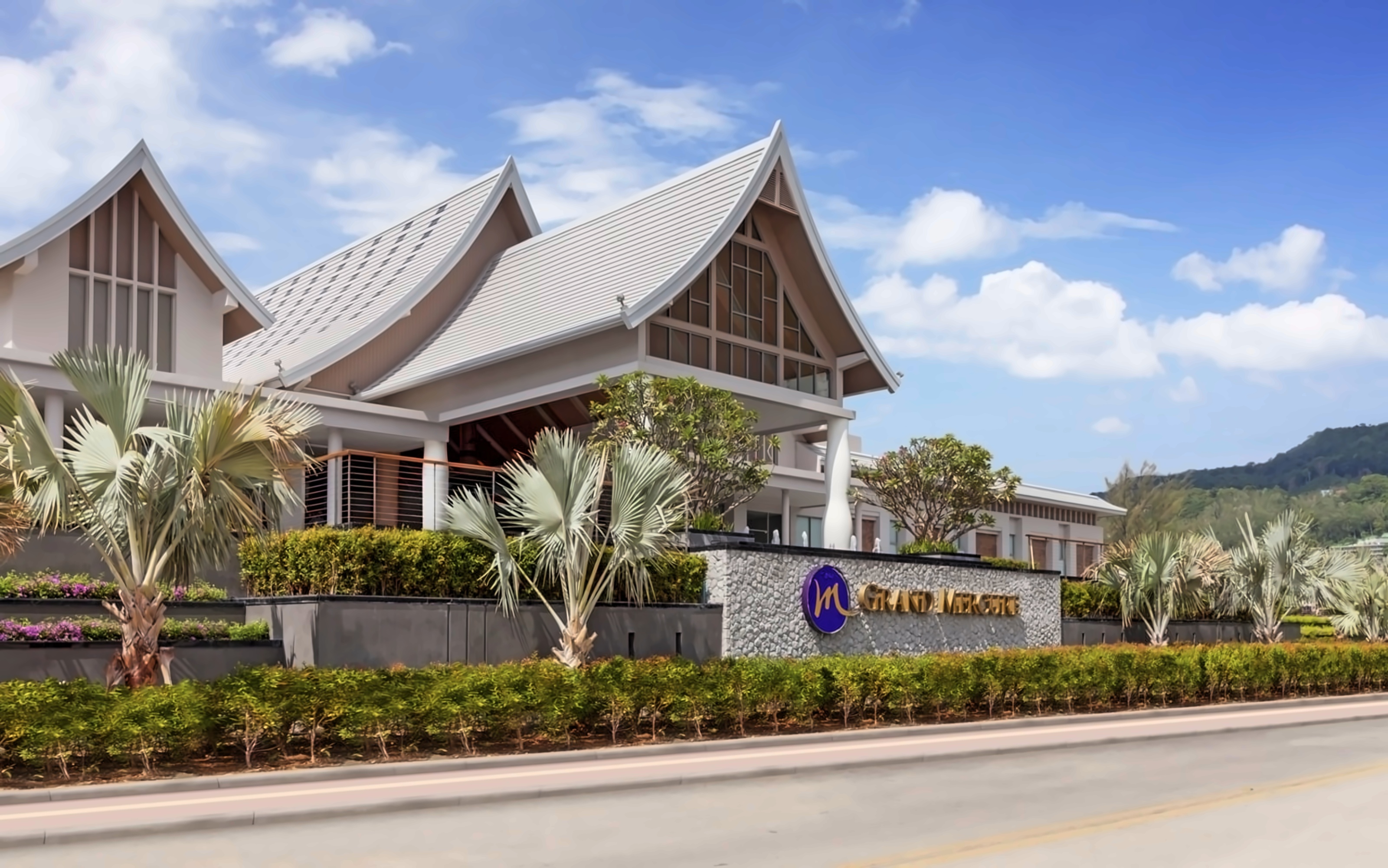 Grand Mercure Phuket Patong Phuket Patong Таиланд photo, price for the vacation from Join UP!